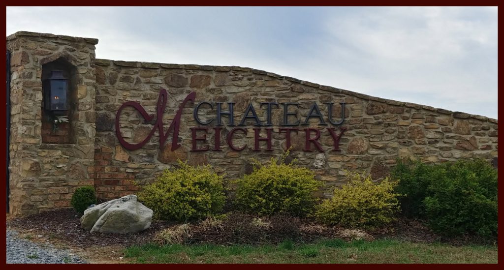 Chateau Meichtry 201803 Entrance | Ga Mountains Guide