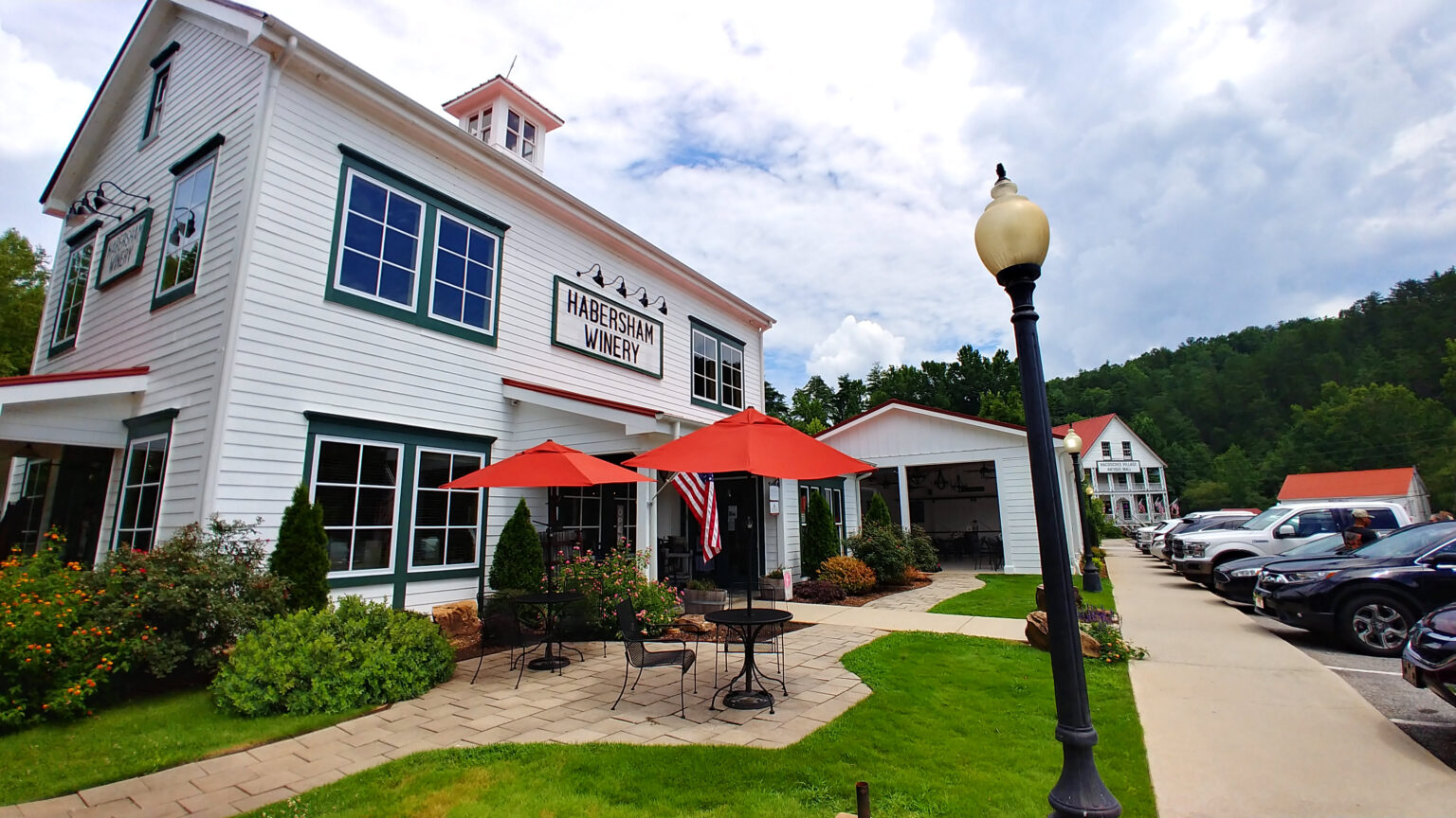 Habersham Winery in Alpine Helen, GA 🍷 Ga Mountains Guide