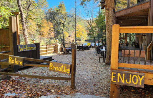 Toccoa Riverside Restaurant Blue Ridge GA | GaMountainsGuide