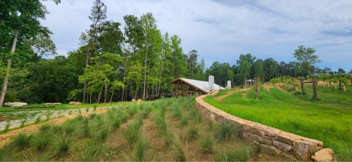 Doghobble Wine Farm now pouring in the Dahlonega Plateau AVA